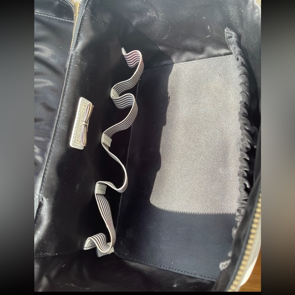 henri bendel | Bags | Henri Bendel West 57th Luggage Suitcase Wheelie ...